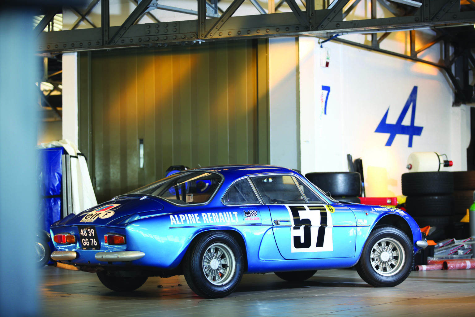 Les Alpine de Rédélé, dans l’antre du patron | Rétro Passion Automobiles