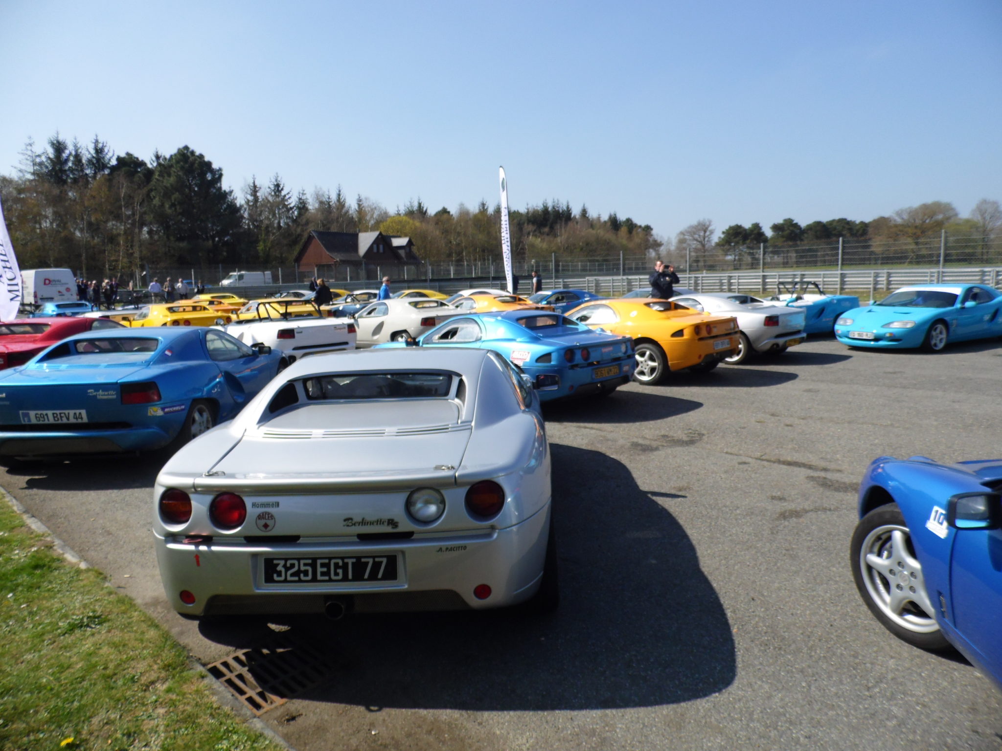 BERLINETTE HOMMELL - L'héritière de la berlinette Alpine. - Rétro ...