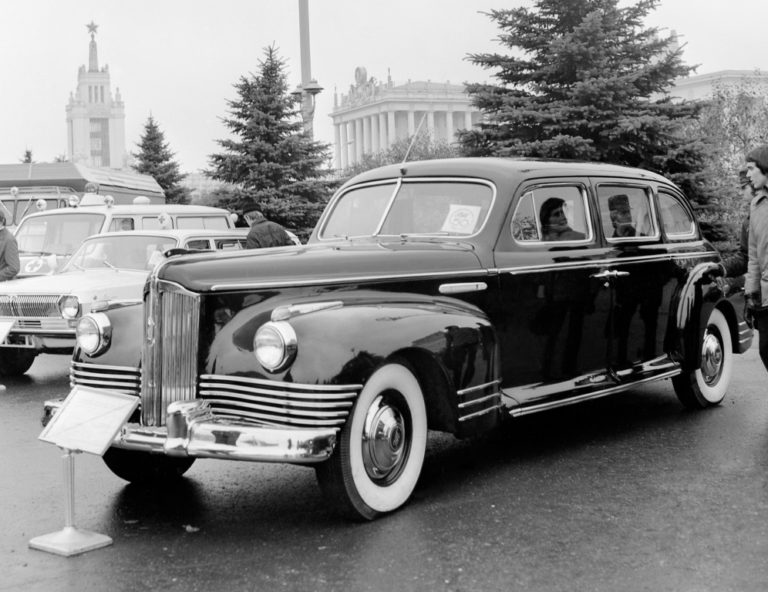 ZIS 110 et ZIL 111- Luxe capitaliste dans la patrie du communisme ...