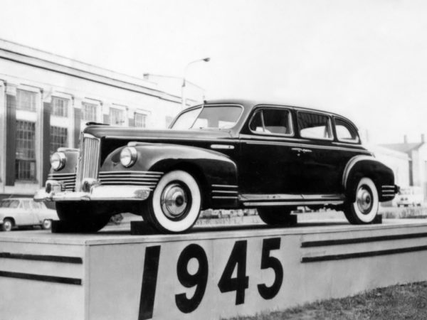 ZIS 110 et ZIL 111- Luxe capitaliste dans la patrie du communisme ...