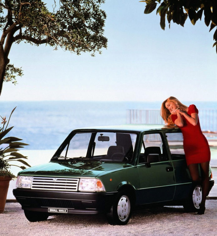 INNOCENTI MINI « BERTONE »- Sauces Worcestershire et bolognaise ...