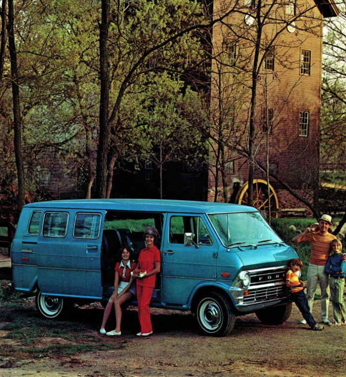 FORD SERIE E / ECONOLINE – Le vrai utilitaire américain. | Rétro ...