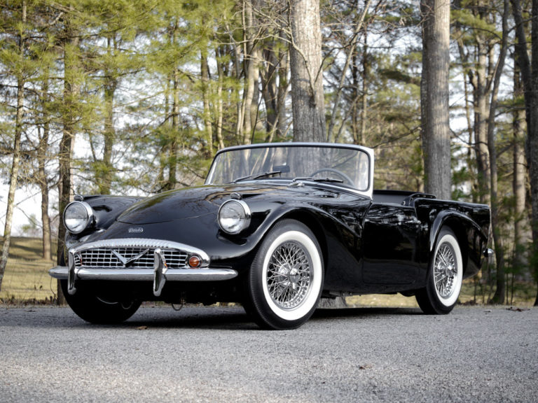 LES DAIMLER DE LADY DOCKER – Les derniers fastes de l’Empire ...