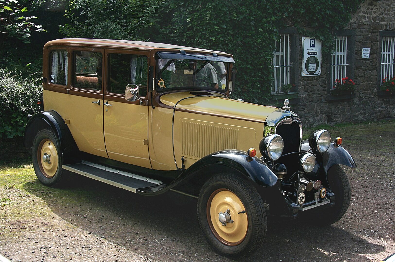 CITROËN C6 (1928 – 1932)- Le premier six cylindres des chevrons ...