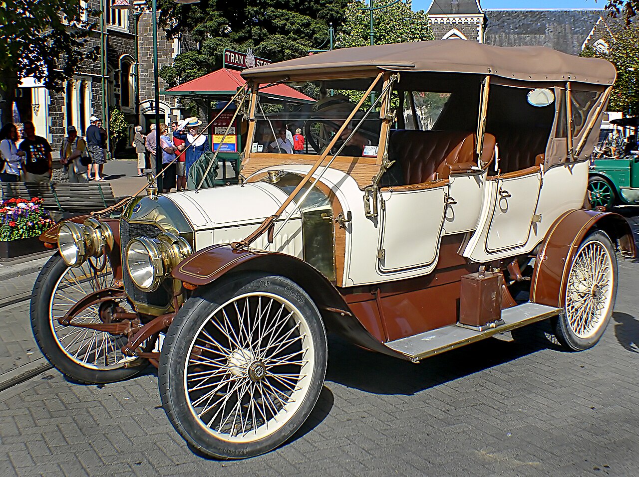 UNIC – Précuseur… sans en avoir l’air. | Rétro Passion Automobiles